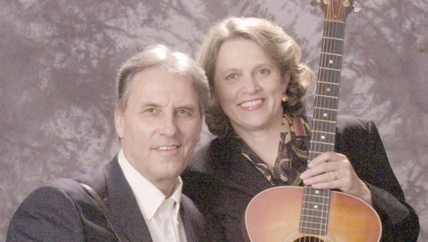 Stray Birds, Phil & Gaye Johnson perform July 27 | The Tryon Daily Bulletin