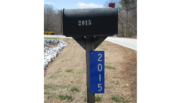 Glassy Mountain fire department sponsoring 911 reflective address signs ...