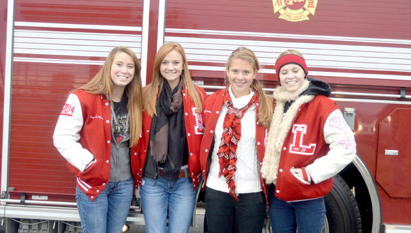 Parade celebrates state cross country champs | The Tryon Daily Bulletin