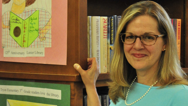 Lisa Lyon: Tryon’s “jewel” of a library welcomes new director | The ...