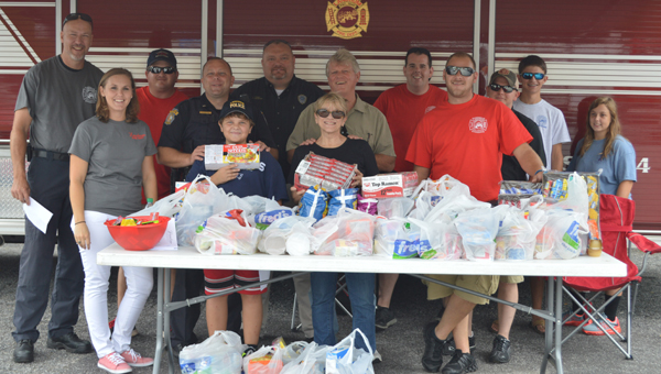 Backpack Ministry holds food drive | The Tryon Daily Bulletin