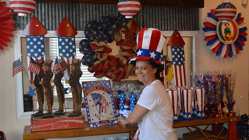 Holiday dreams come to downtown Landrum - The Tryon Daily Bulletin ...