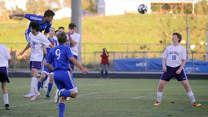 Wolverines soccer team celebrates Senior Night with 9-0 rout - The ...