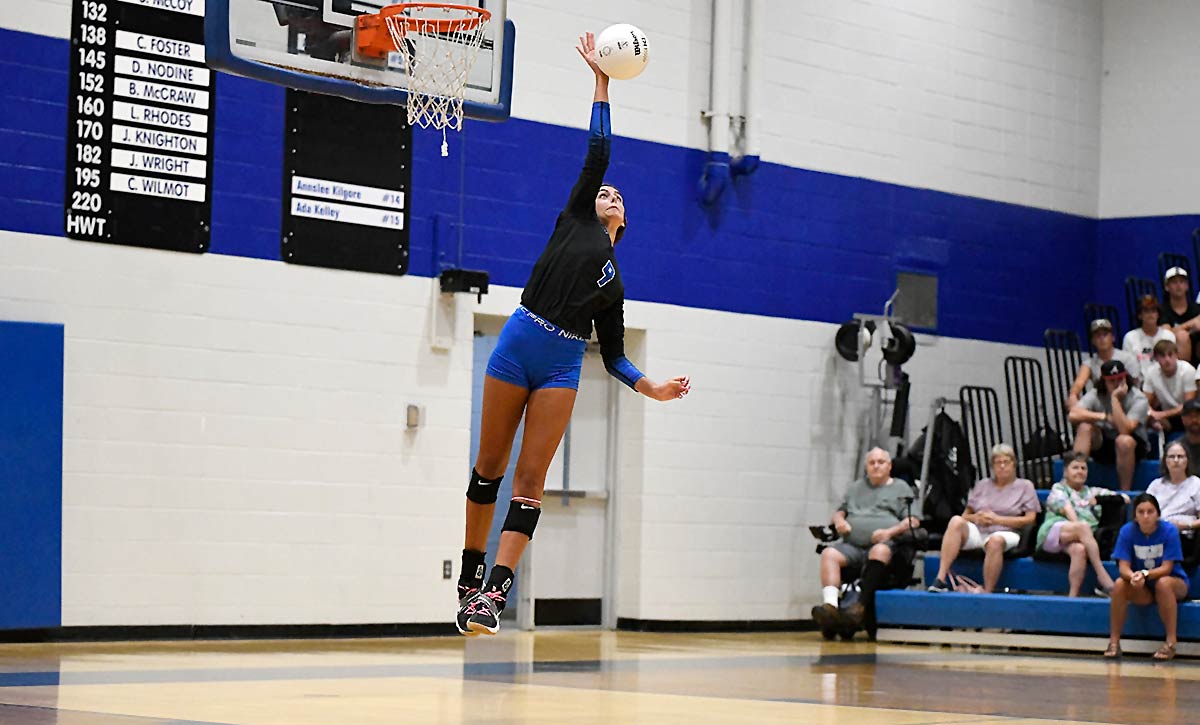 Polk soars in MF7 debut, sweeping Patton | The Tryon Daily Bulletin