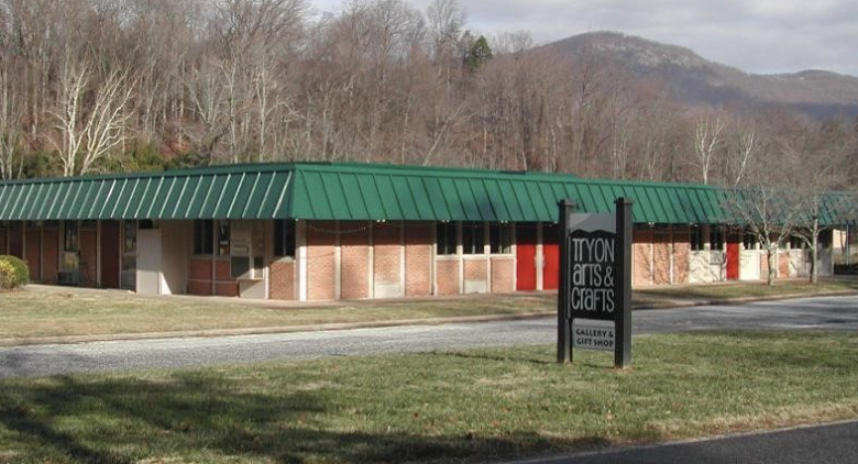 Tryon Arts and Crafts School’s Fusefest features renowned fused glass ...