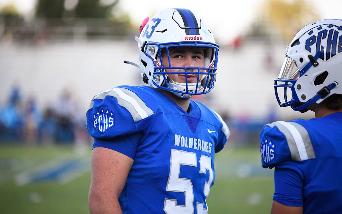 FOOTBALL: Wolverines warm to challenge of steamy battle with Tuscola ...