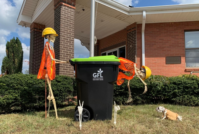‘Great Scarecrow Caper’ contest returns to downtown Landrum | The Tryon ...