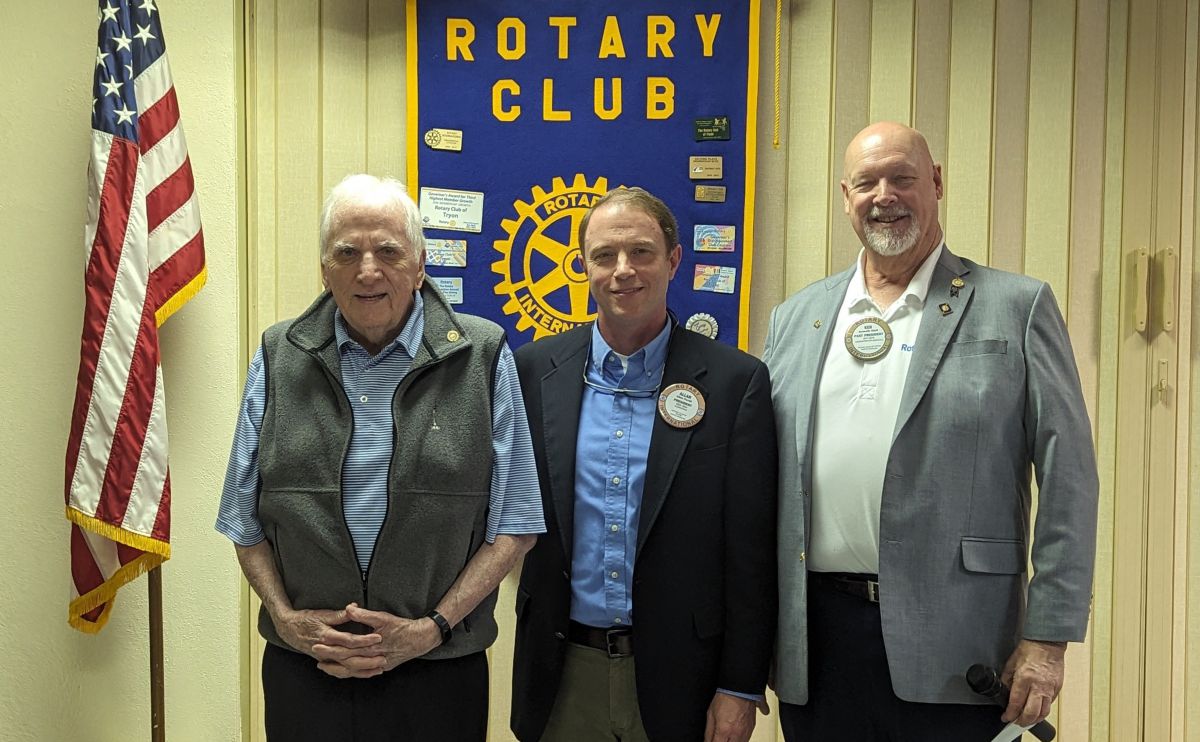 Hillhouse recognized as multiple Paul Harris Fellow | The Tryon Daily ...